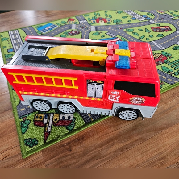 toys r us | Toys | Toys R Us Red Fire Truck Play Set Toy | Poshmark